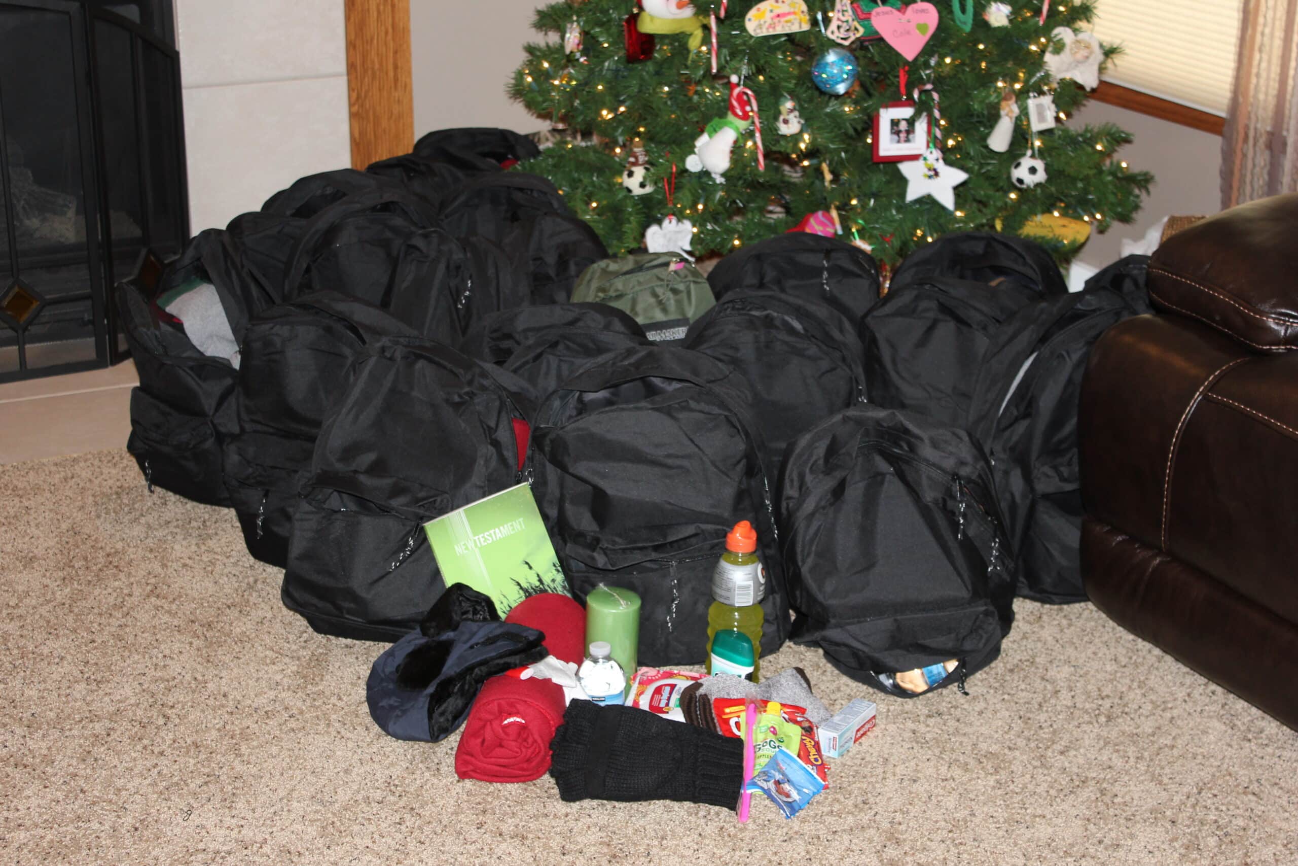 Operation Christmas Backpack ~ Meeting the Needs of the Homeless - Hip ...