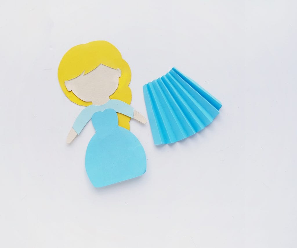 Elsa-Inspired Papercraft Doll Tutorial - Hip Homeschool Moms