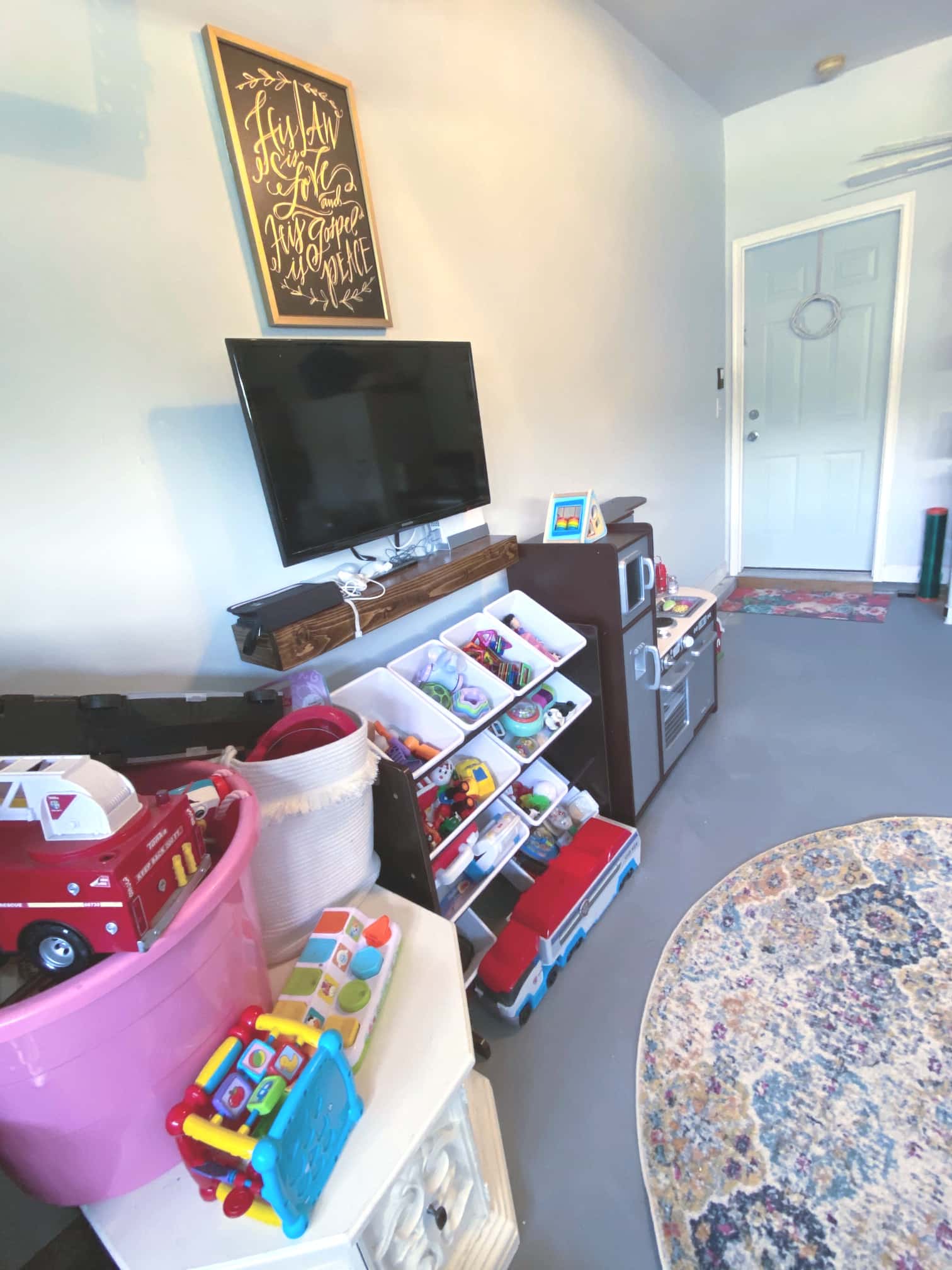 Turn Your Garage into a Homeschool Room! | Hip Homeschool Moms